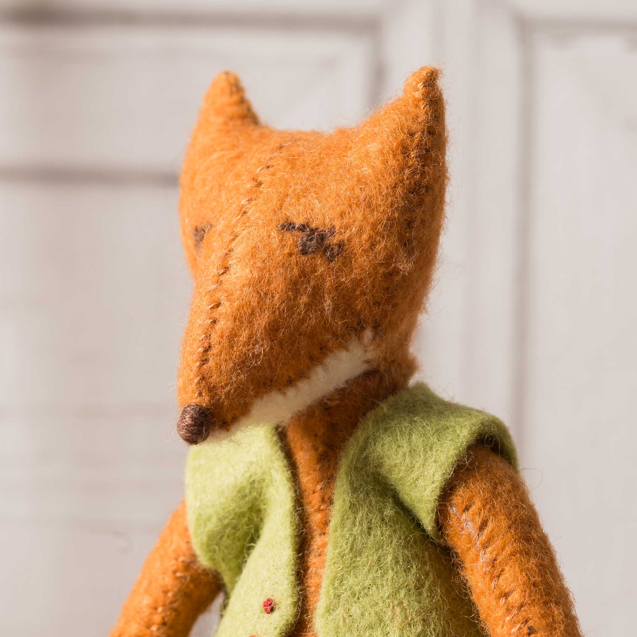 Fergus Fox - Felt Hand Stitching Kit, Corinne Lapierre – Miss Maude