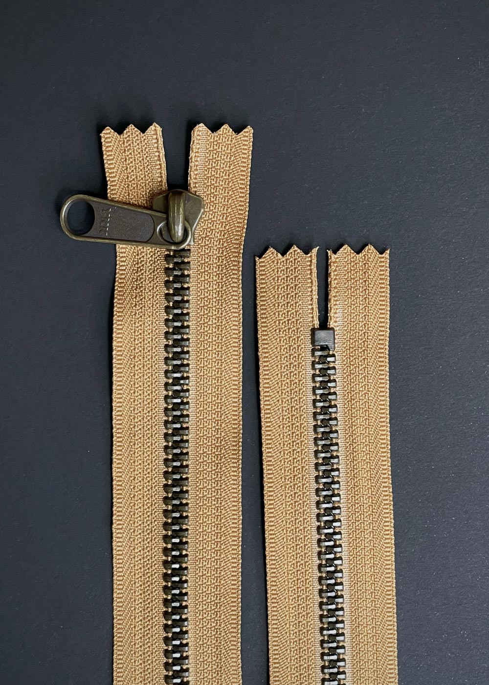 ️YKK Metaluxe Tough Zip, Antique Brass, Ochre – Miss Maude