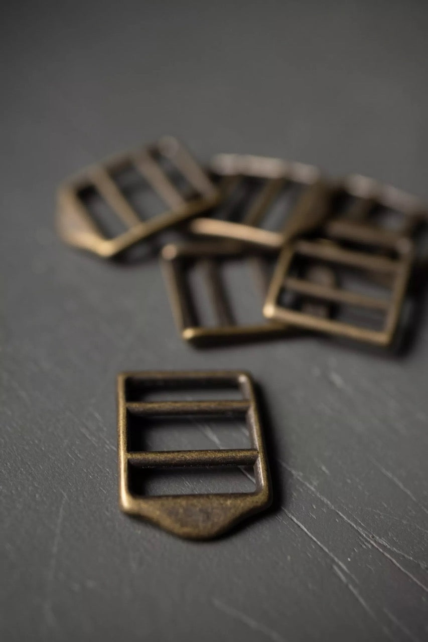 Metal Ladder Lock - Matt Nickel or Old Brass, 25mm – Miss Maude