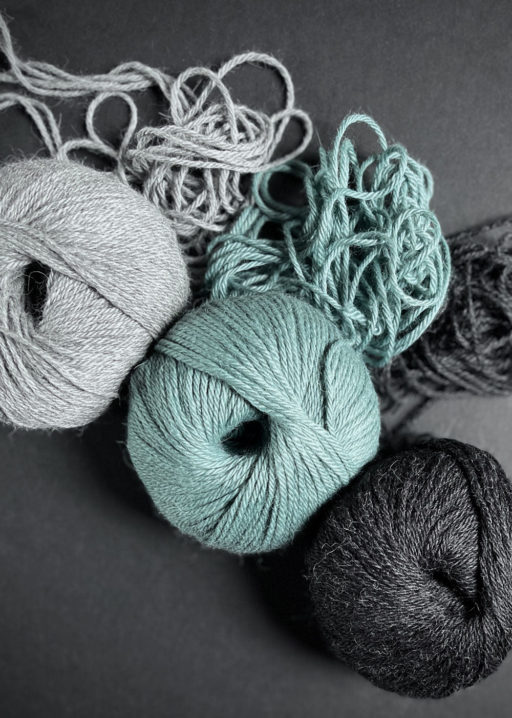 Chaska. Muhu Baby Alpaca 8ply Charcoal (75) – Miss Maude