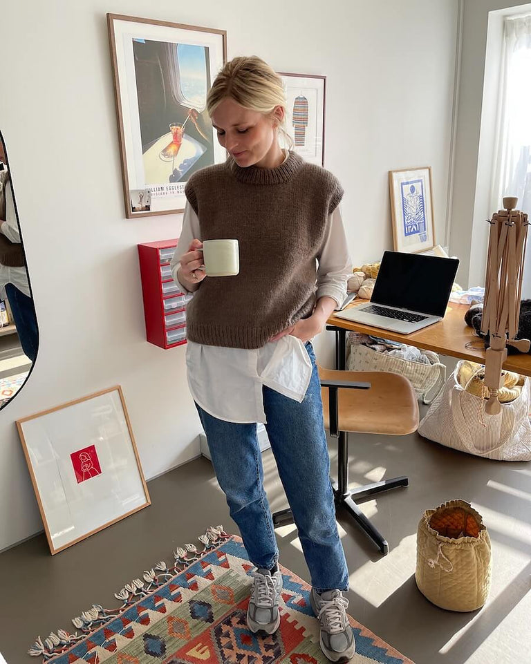 Novice Slipover, Petite Knit. Knitting Pattern – Miss Maude